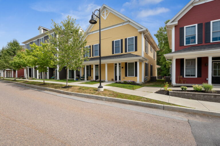 Bayberry Commons Condos For Rent | S.D. Ireland Properties | Apply Today